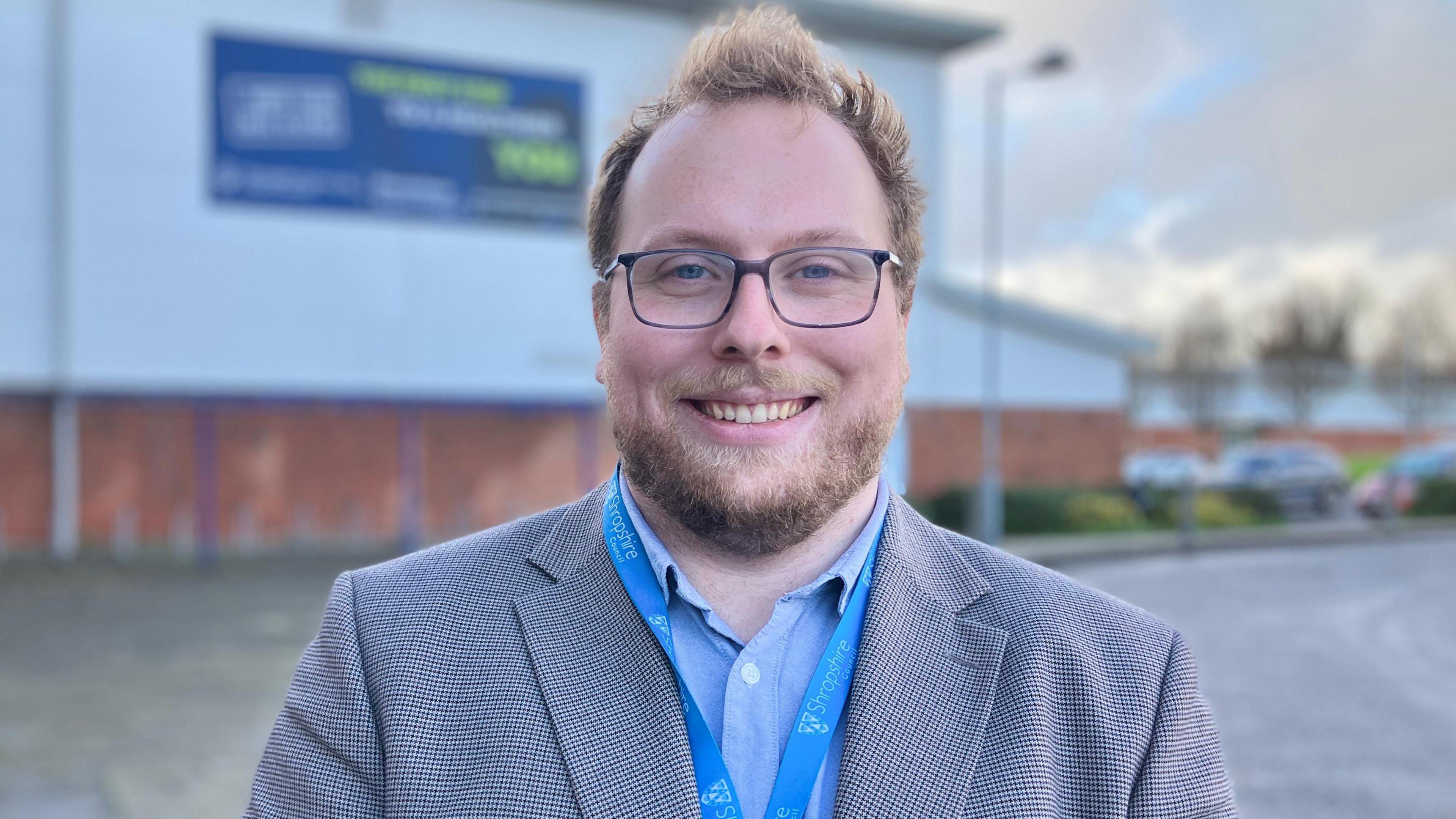 'Shropshire leisure centre will be a county-wide asset' - BBC News