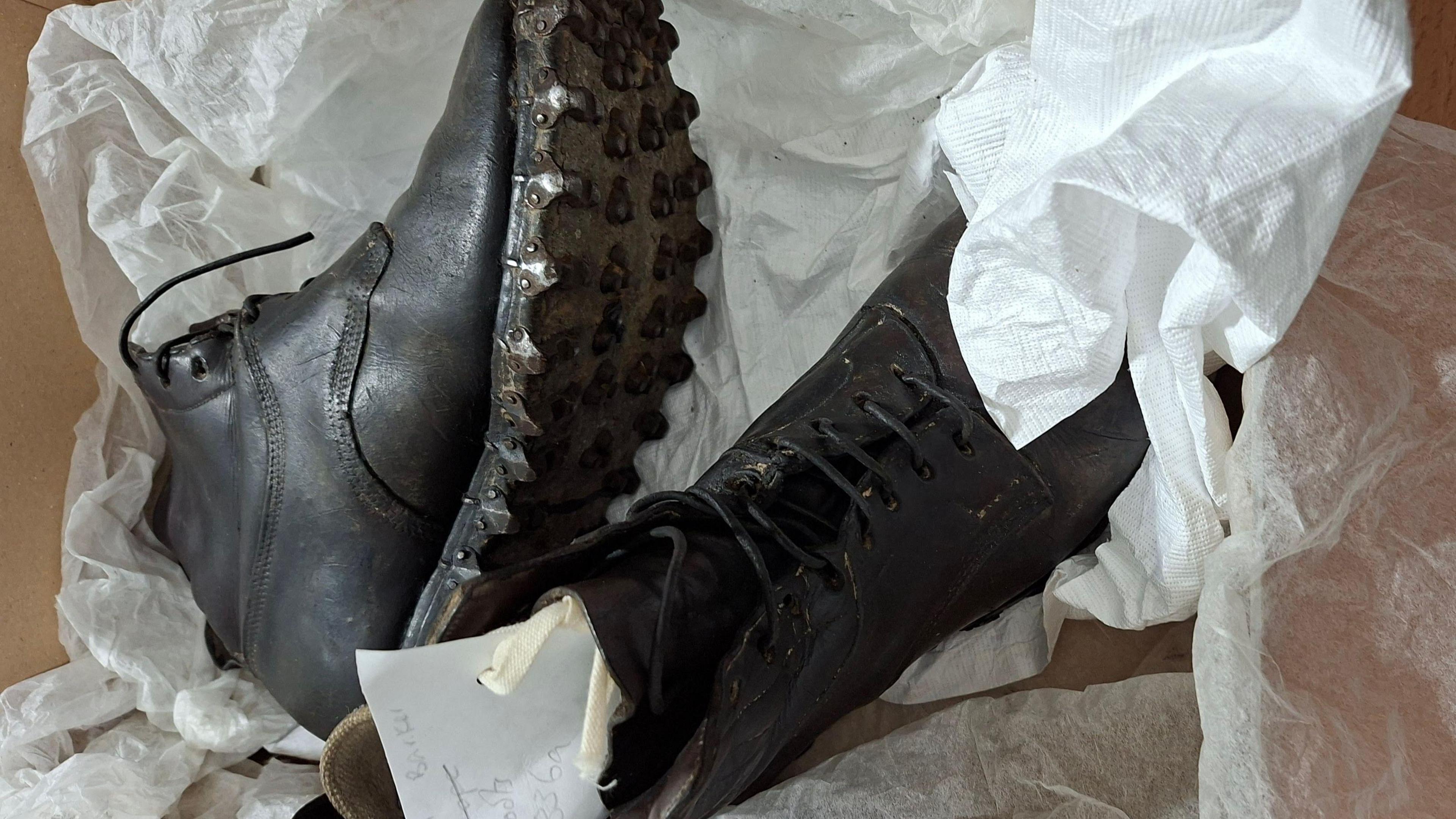 Boots and rope from Mabel Barker's Scafell climb among treasures - BBC News