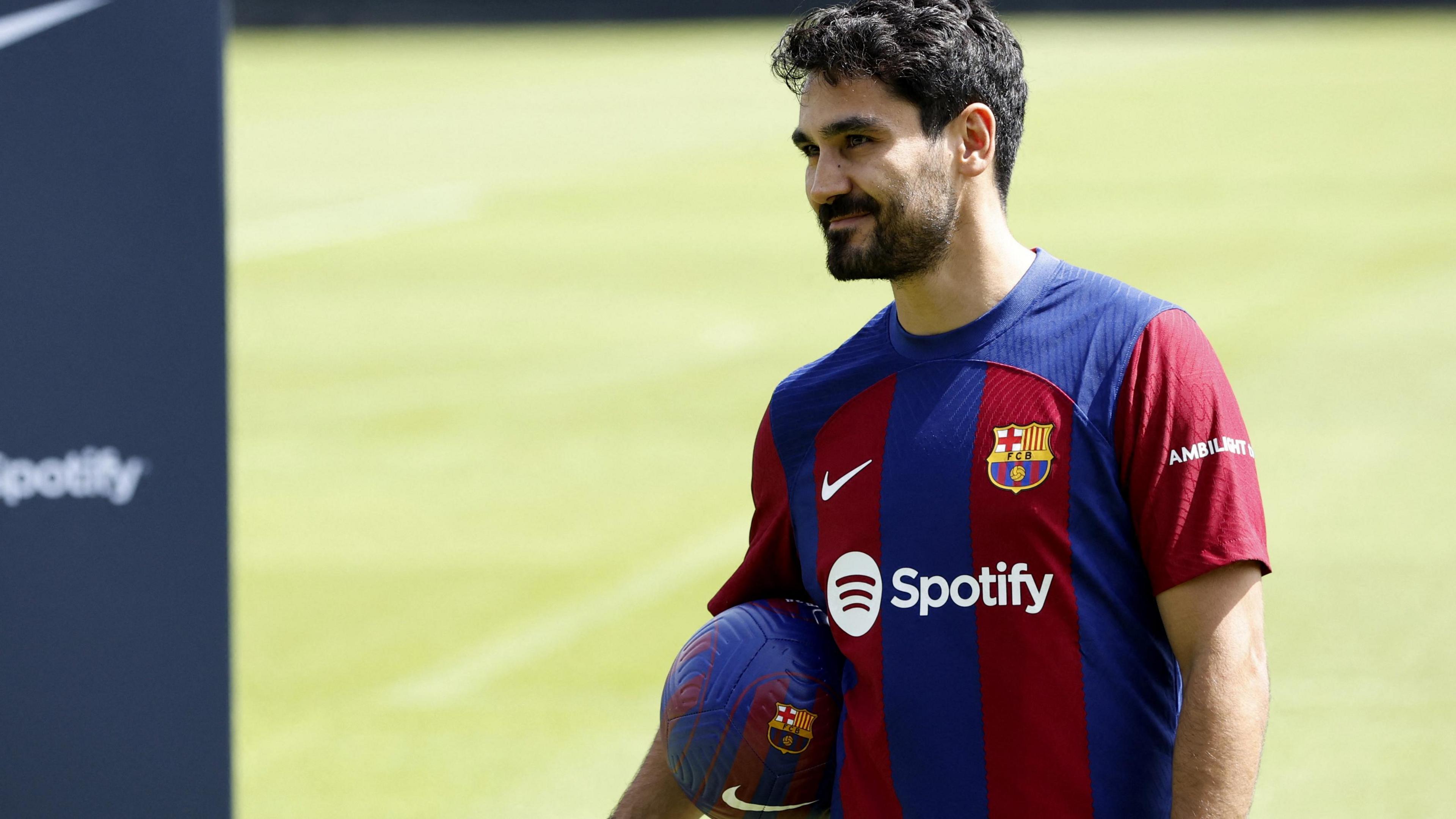 Ilkay Gundogan: Ex-Man City captain unveiled by Barcelona - BBC Sport