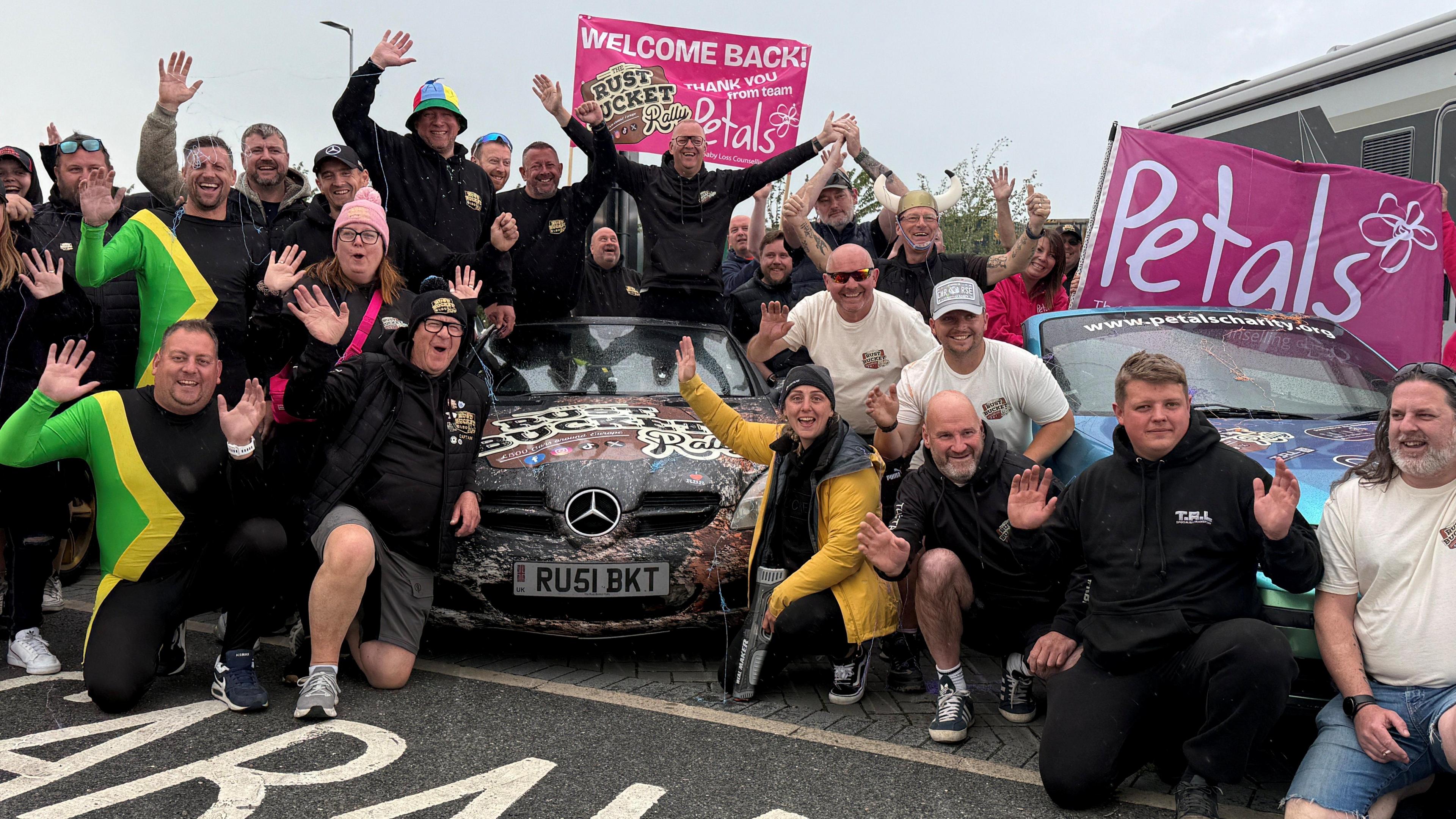 Rust Bucket Rally raises £100k for baby loss charity - BBC News