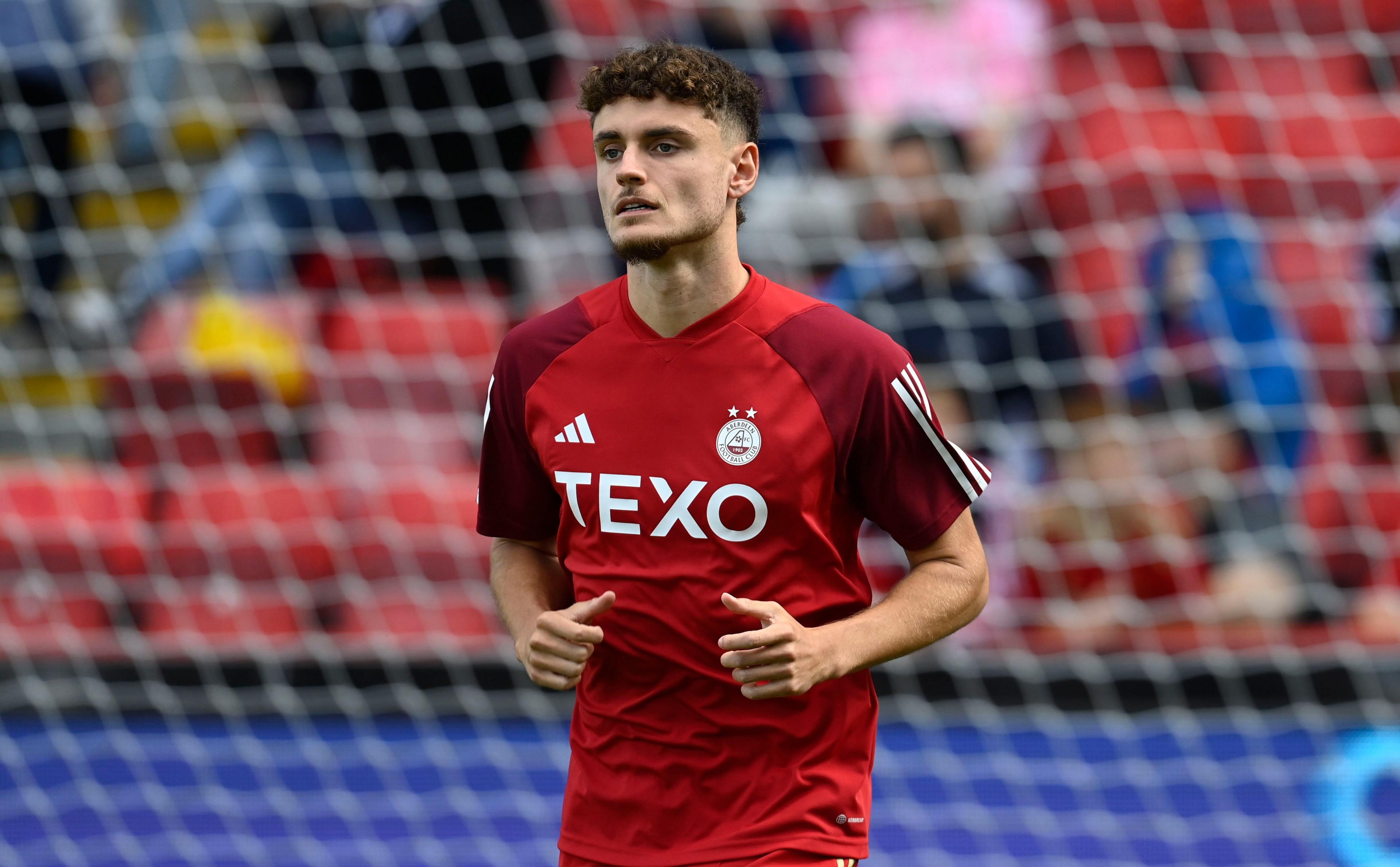 Polvara signs new Dons deal - BBC Sport