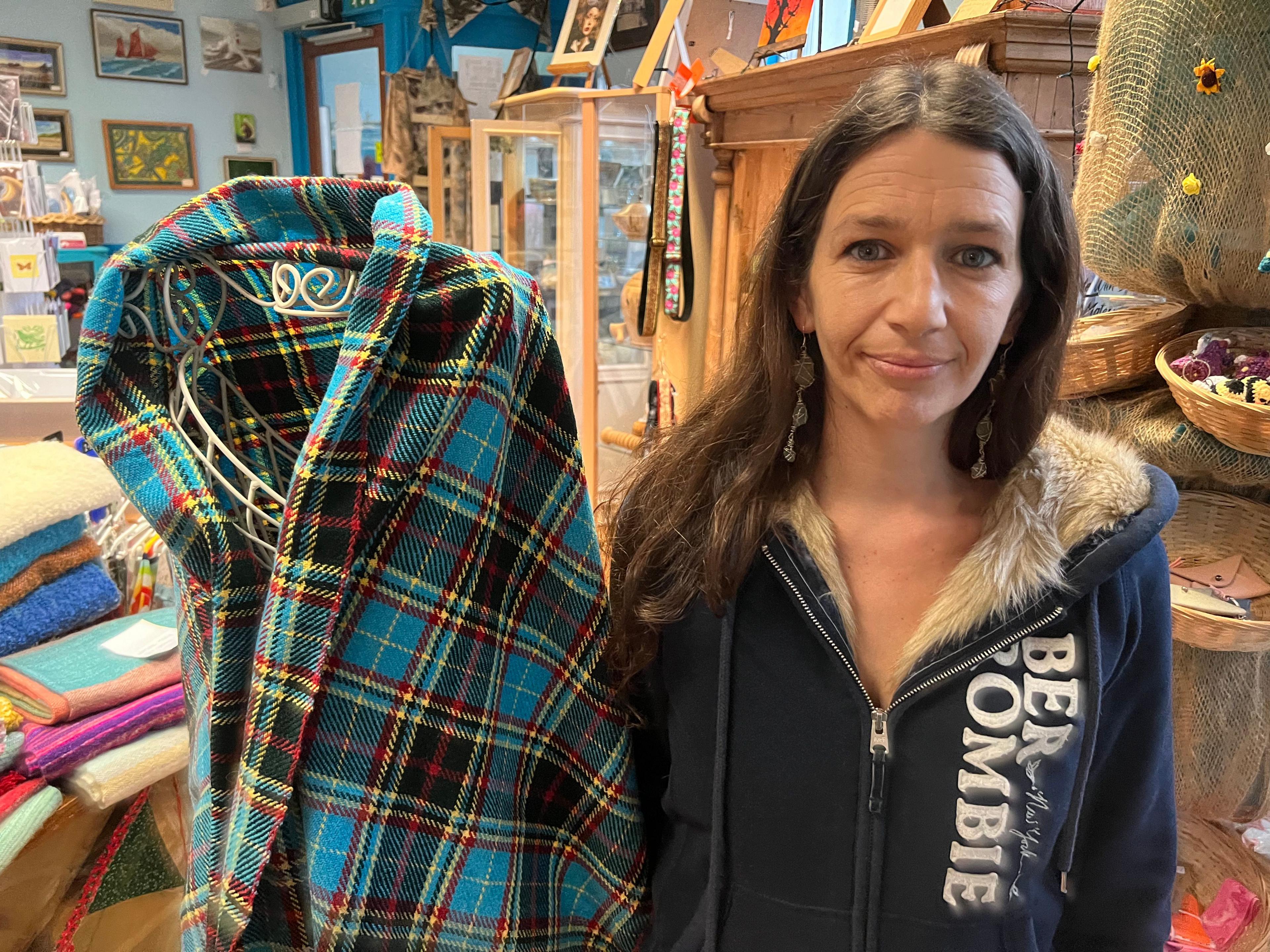 Wiveliscombe created tartan unique to Somerset town - BBC News