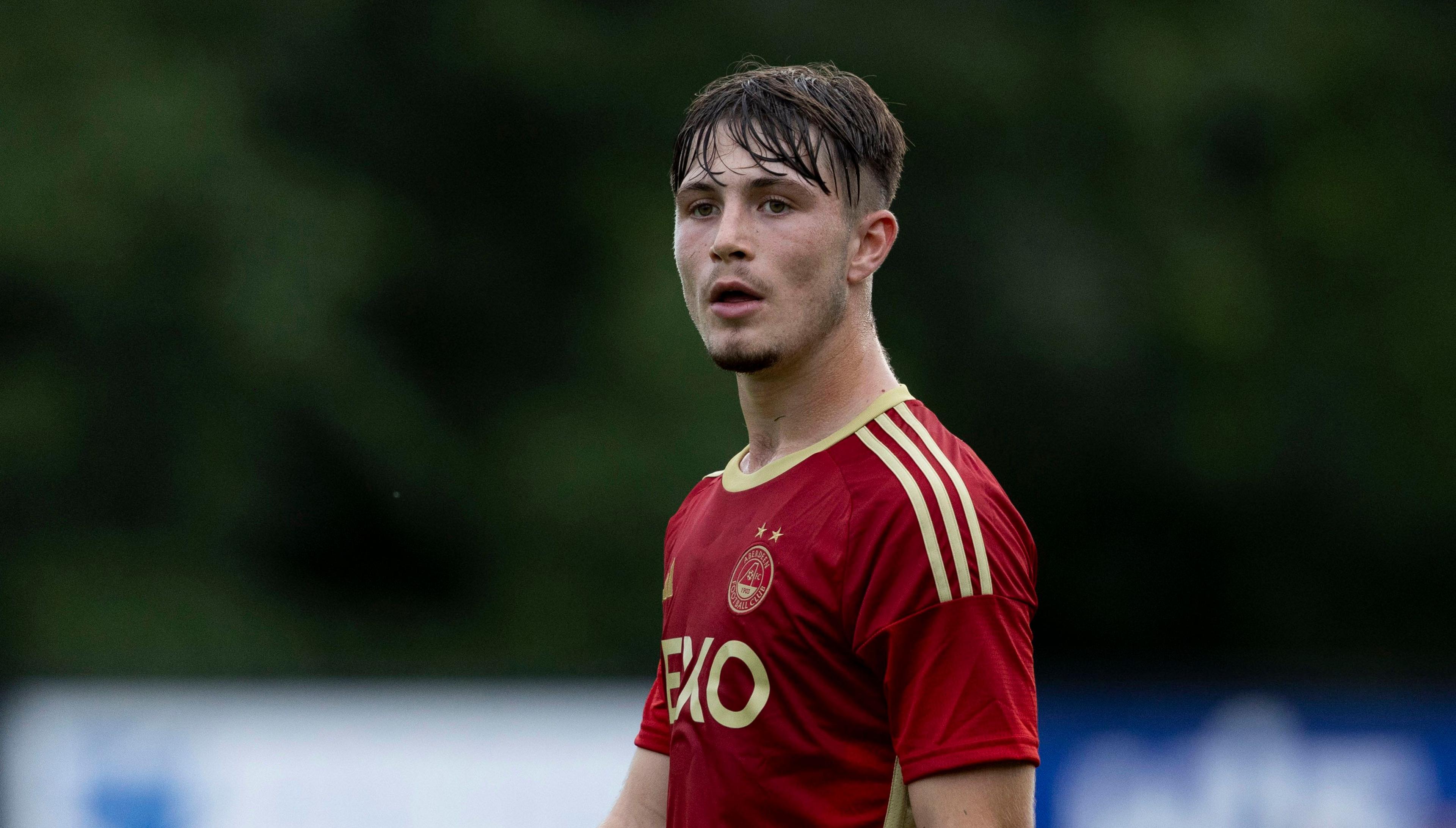 Bavidge heads out on loan - BBC Sport