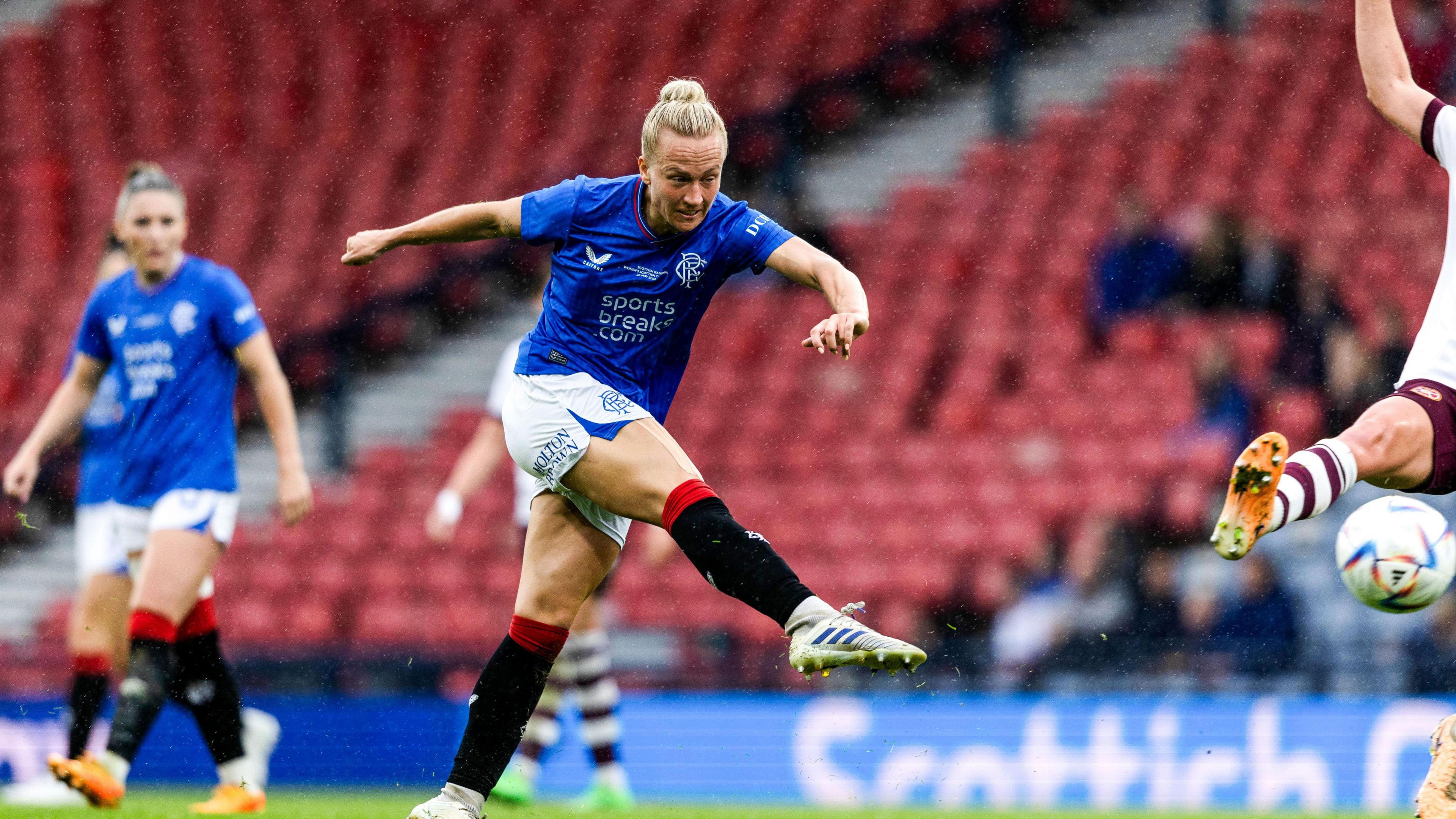 Rangers 2-0 Hearts: Who impressed? - BBC Sport
