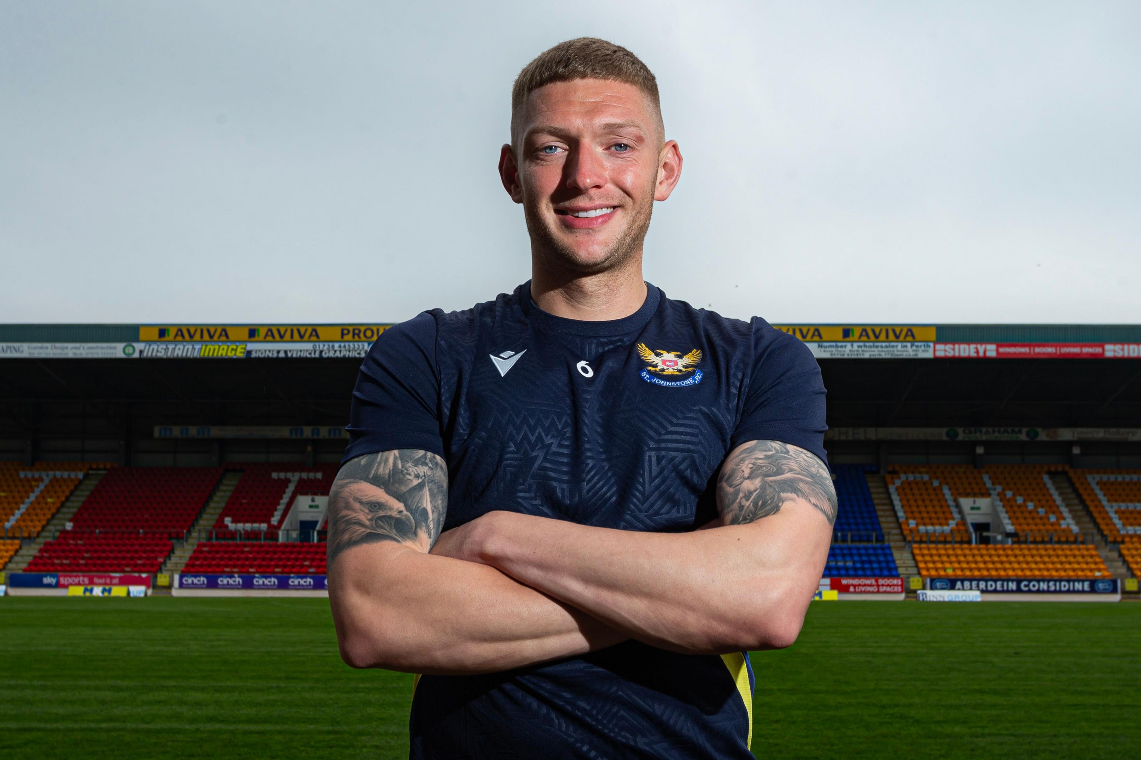 Saints need to show 'fight and grit' against County, says Gordon - BBC ...