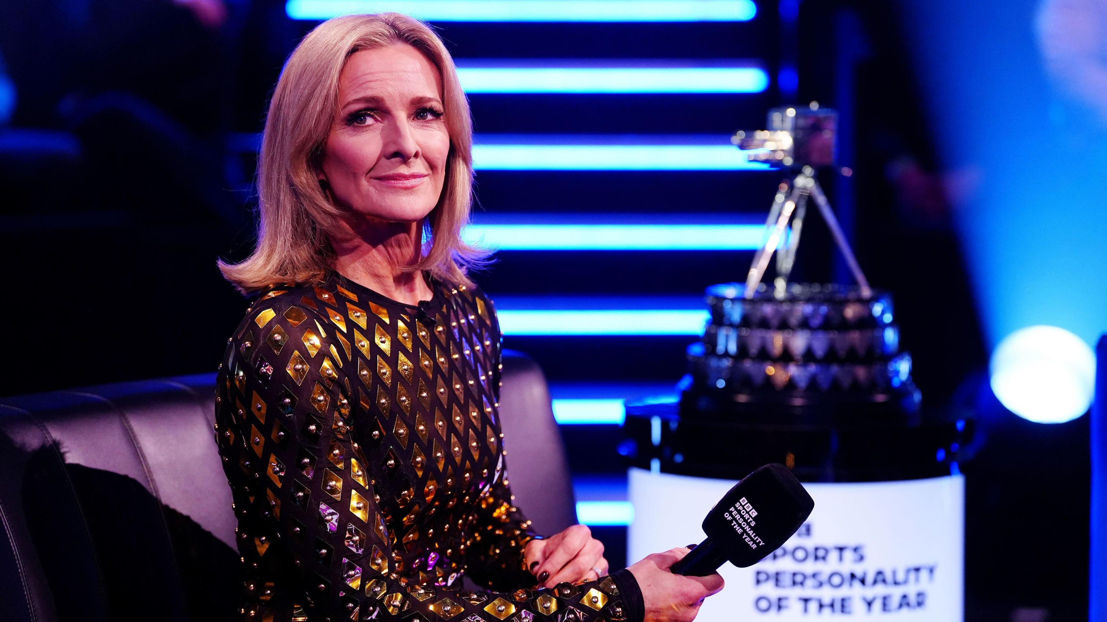 Gabby Logan pays tribute to Welsh legend Terry Yorath after death - BBC ...