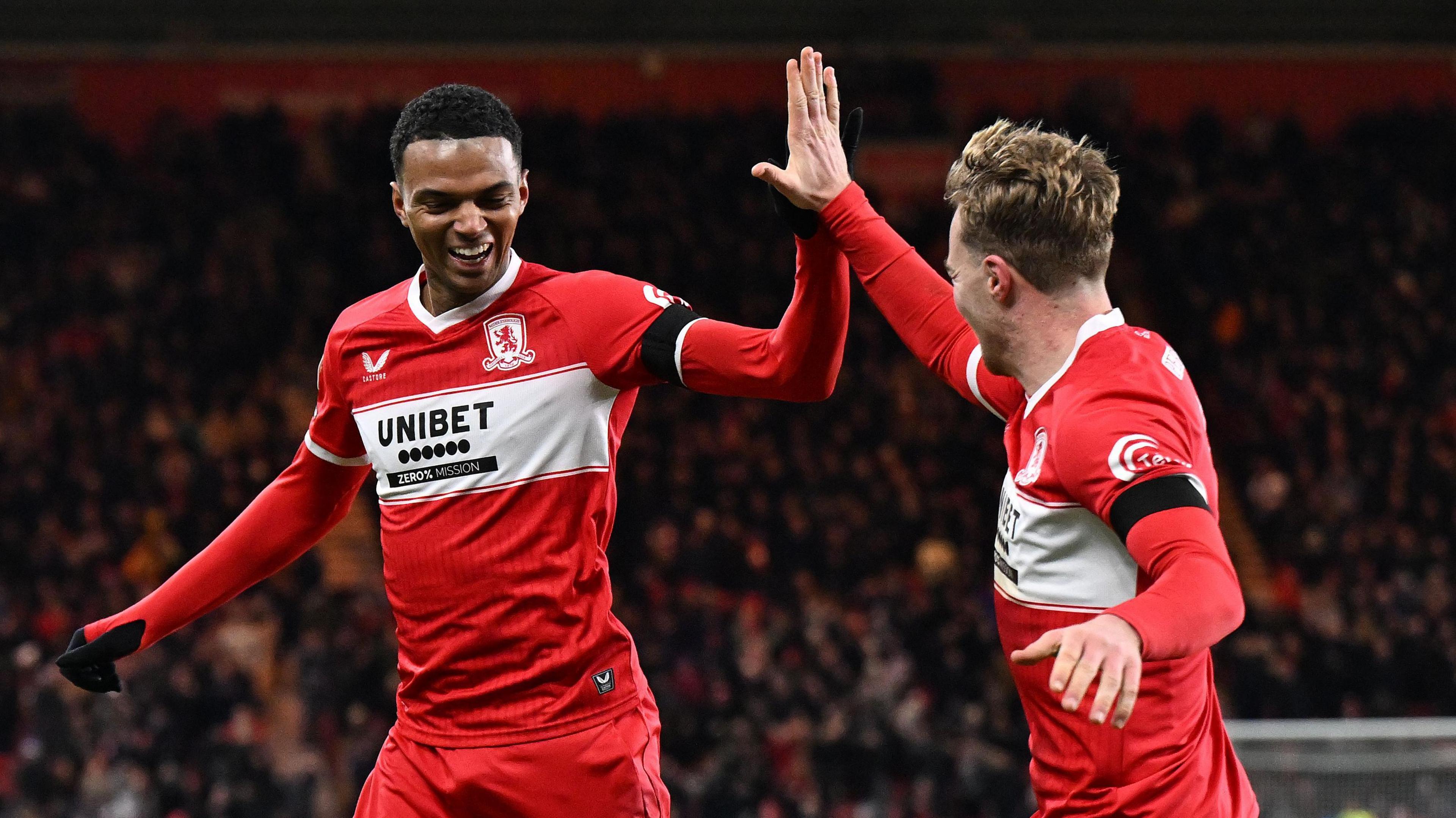 Middlesbrough 4-0 Southampton: Boro back to second with easy Saints win ...