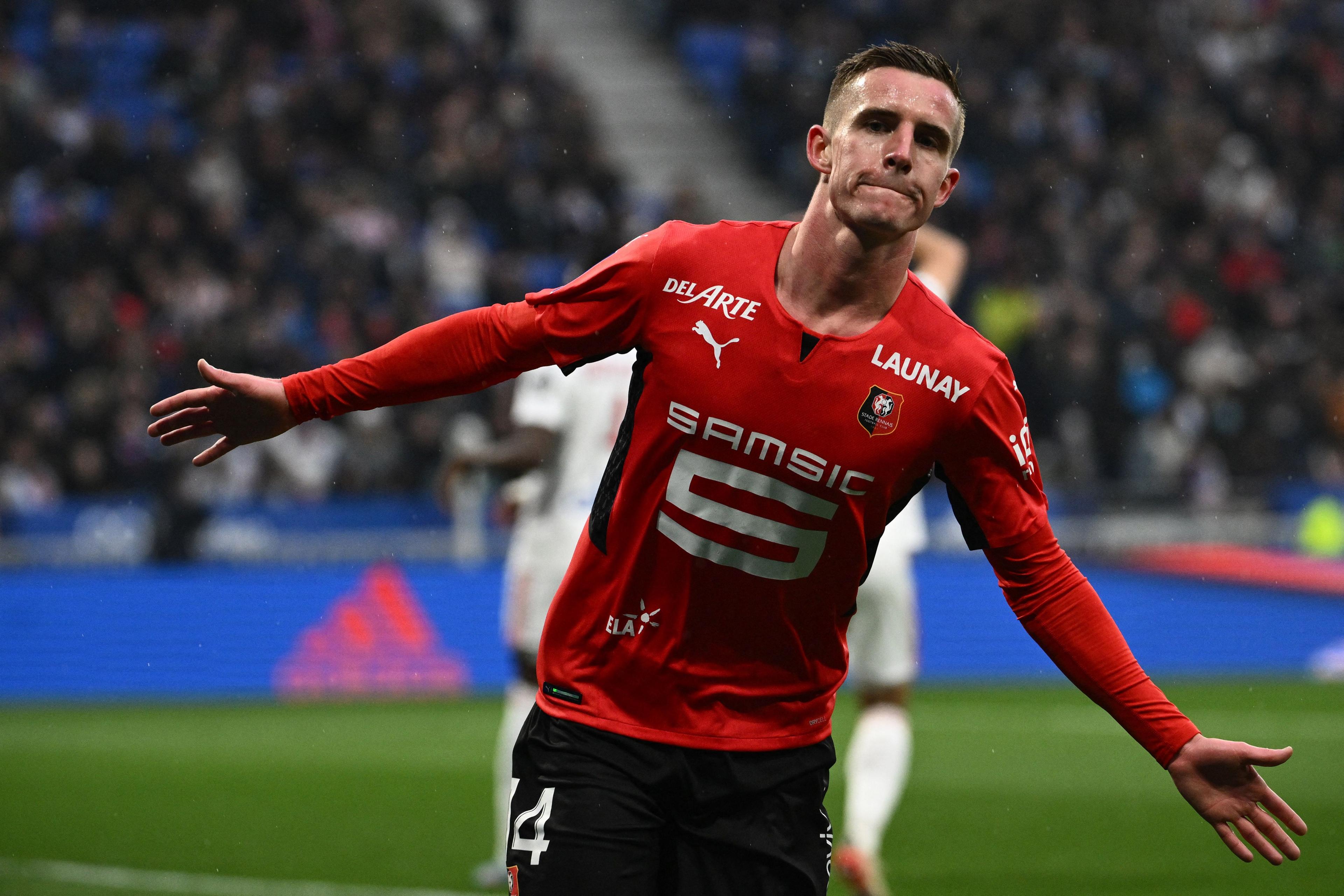 Leicester City bid 8m euros for Rennes' Bourigeaud - BBC Sport