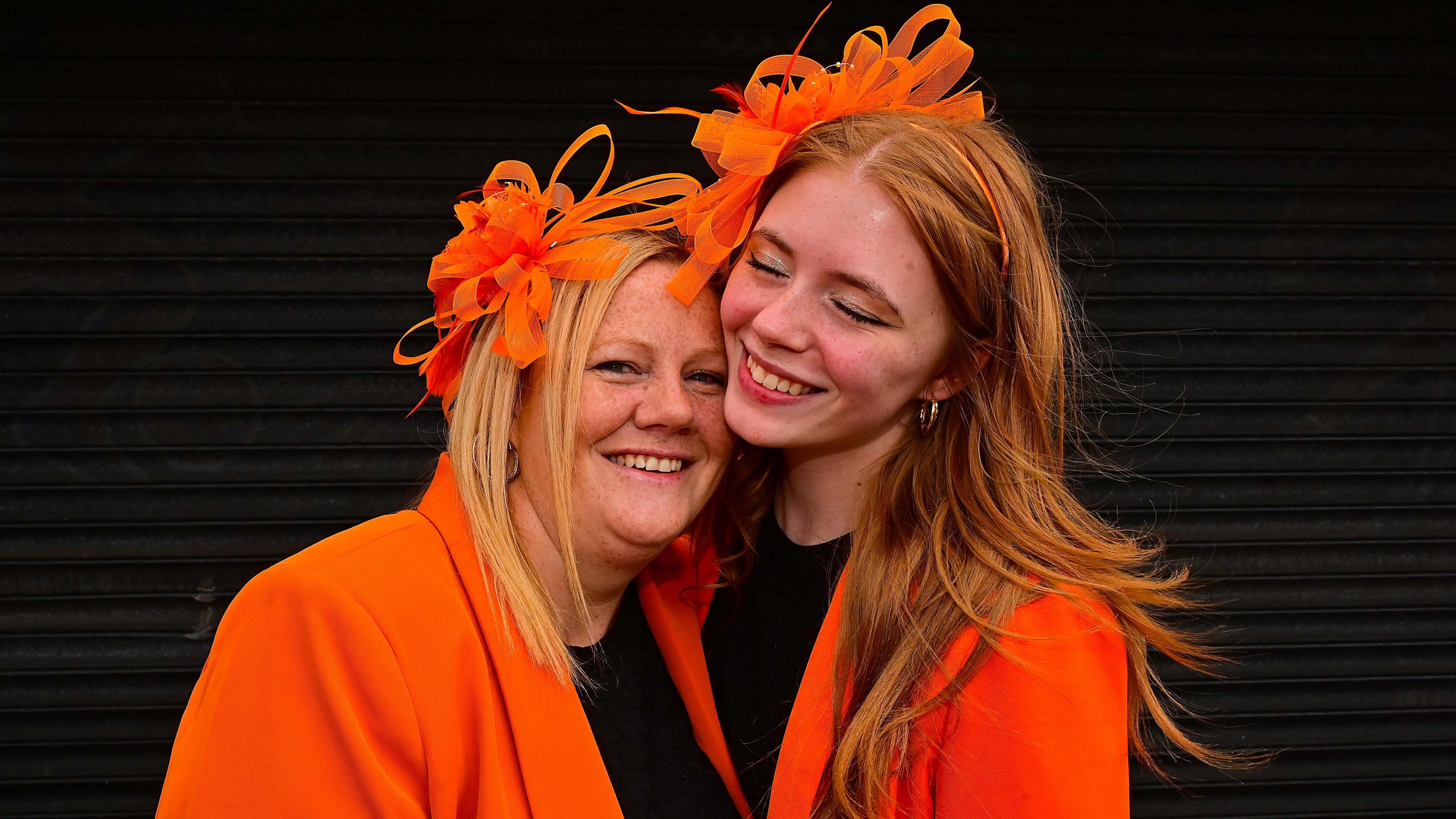 In photos: Twelfth of July celebrations begin across NI - BBC News
