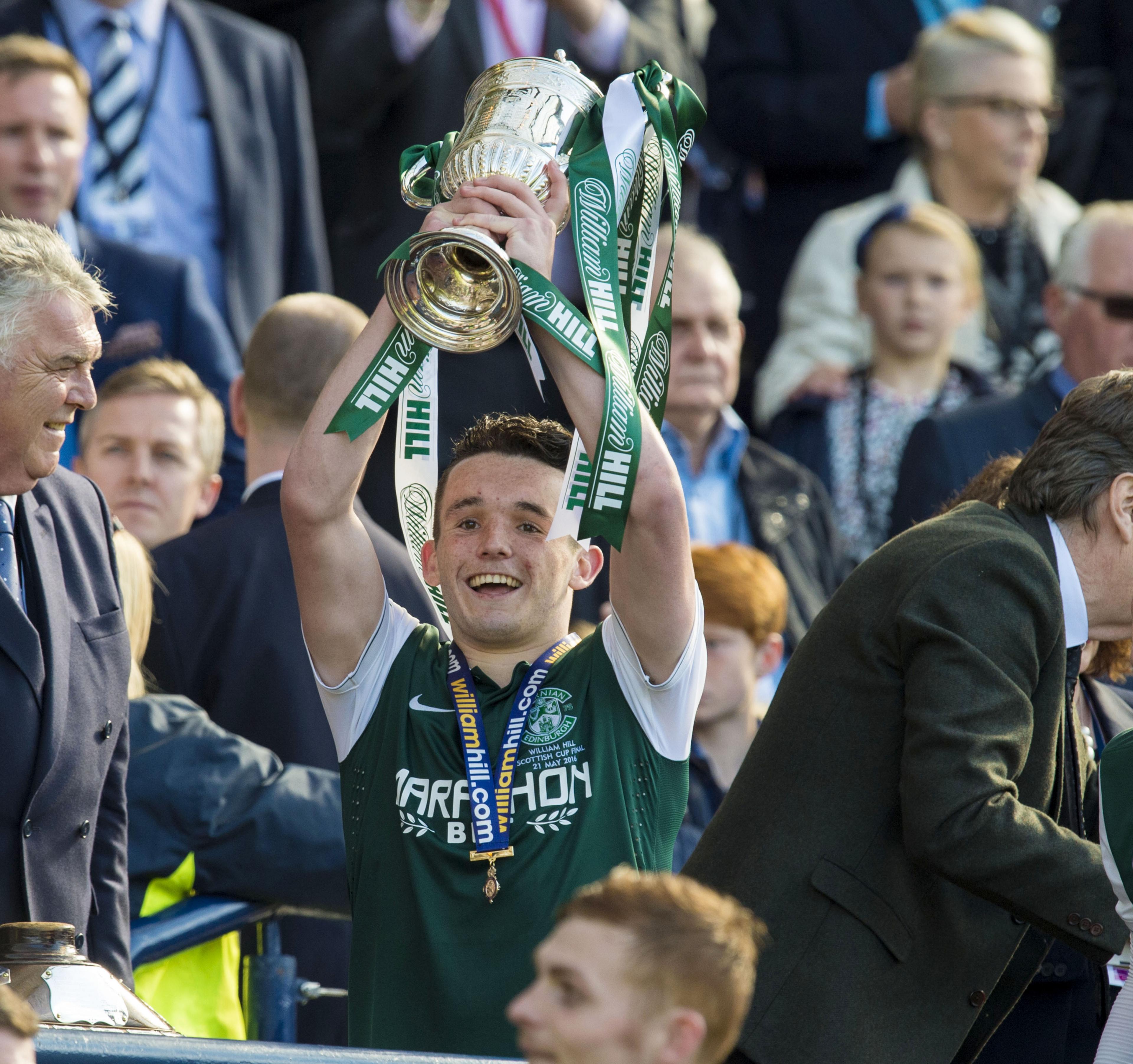 I said 'yes' to Hearts move before Hibs switch - McGinn - BBC Sport