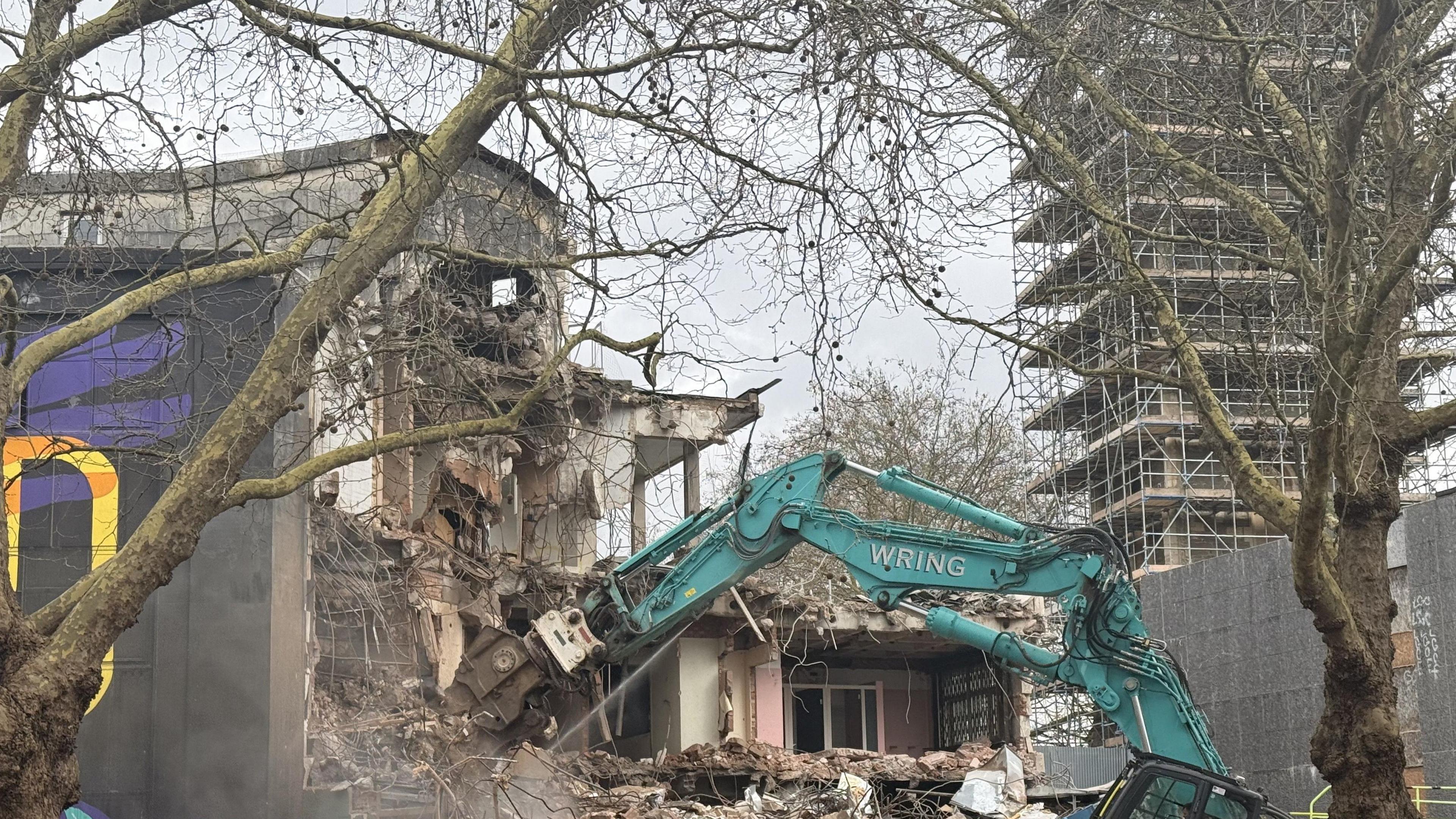 Bristol's derelict Castle Park buildings finally being torn down - BBC News