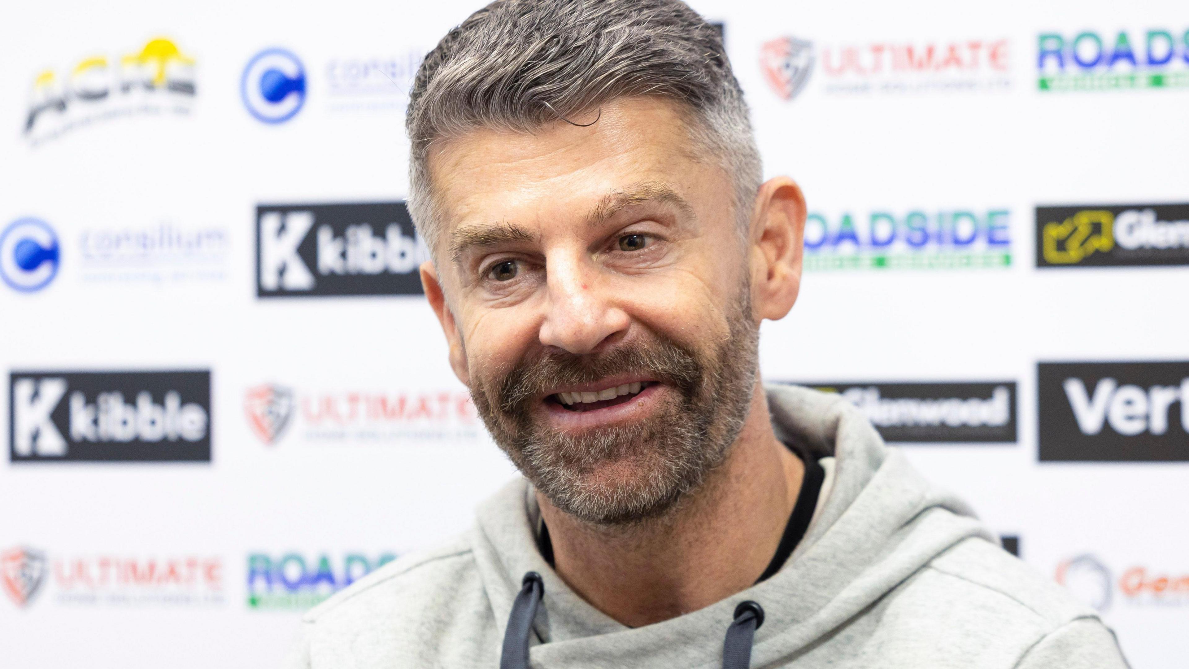 St Mirren: Robinson on VAR controversy, January window & Baccus - BBC Sport