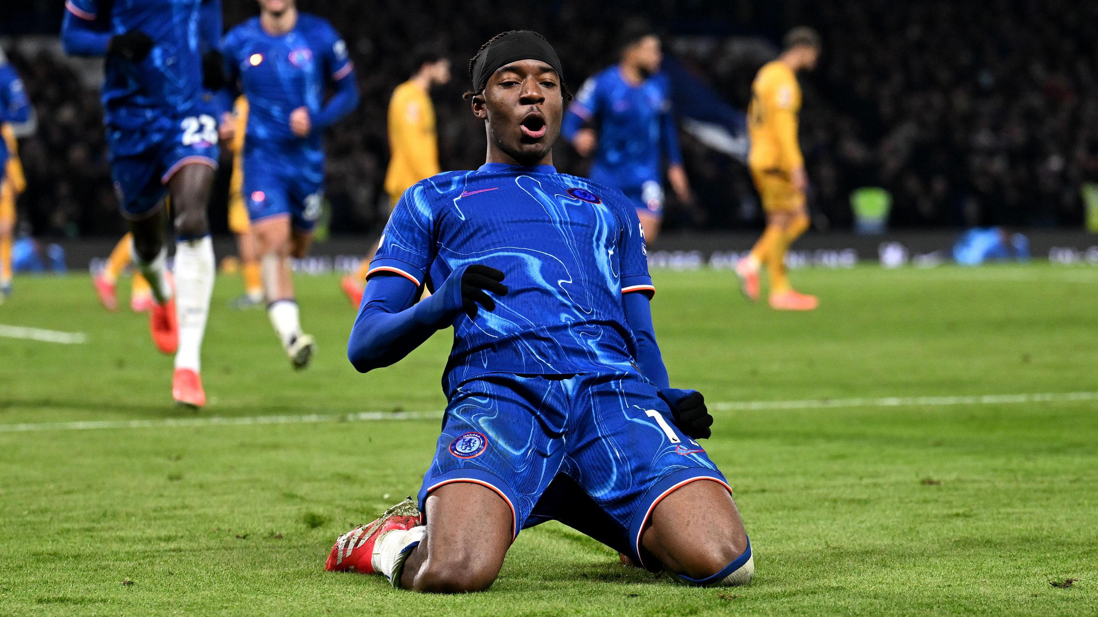 Chelsea 3-1 Wolves: Noni Madueke stands out - BBC Sport