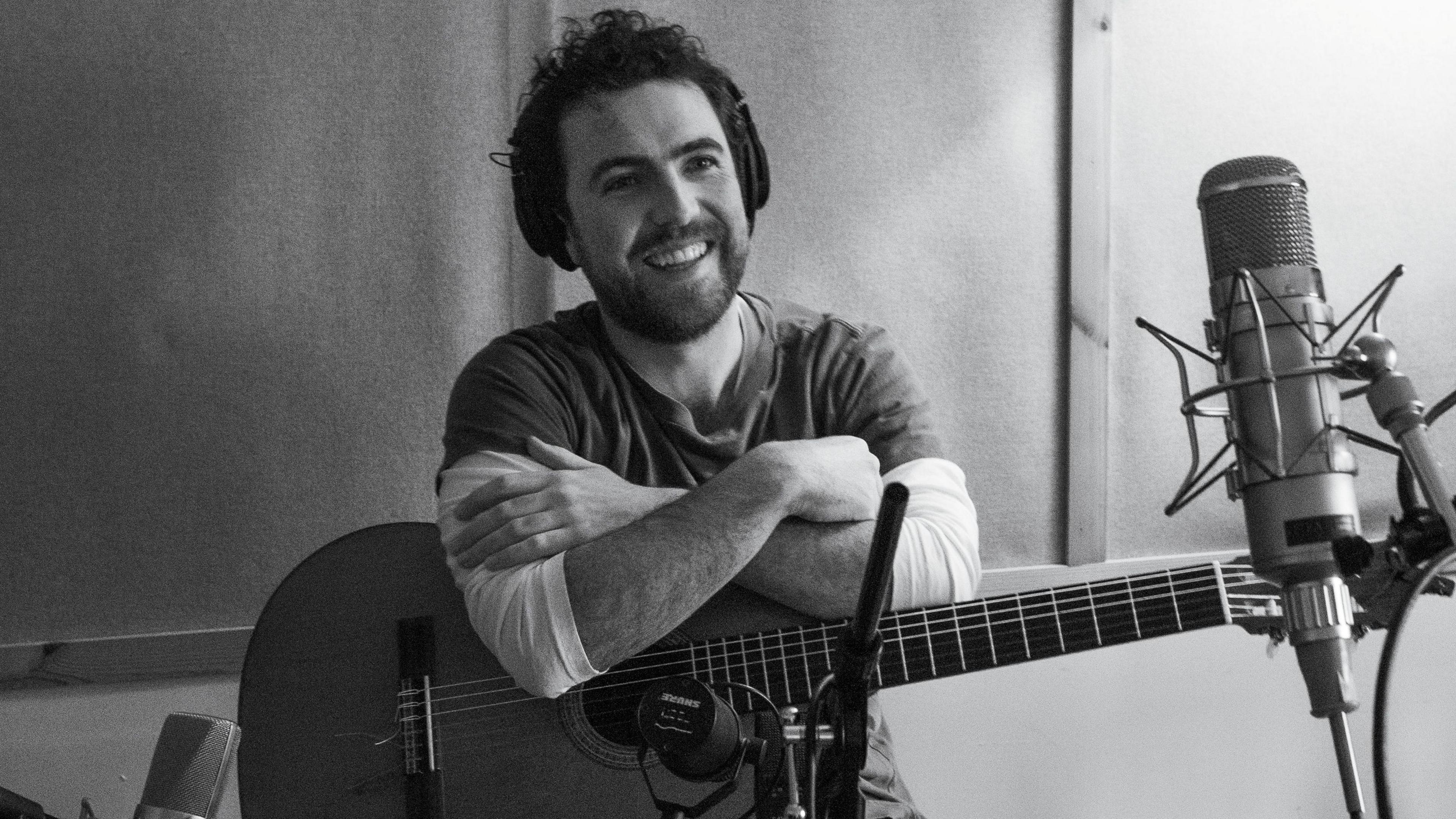 'Paul Mescal loved my song - but forgot my name' - BBC News