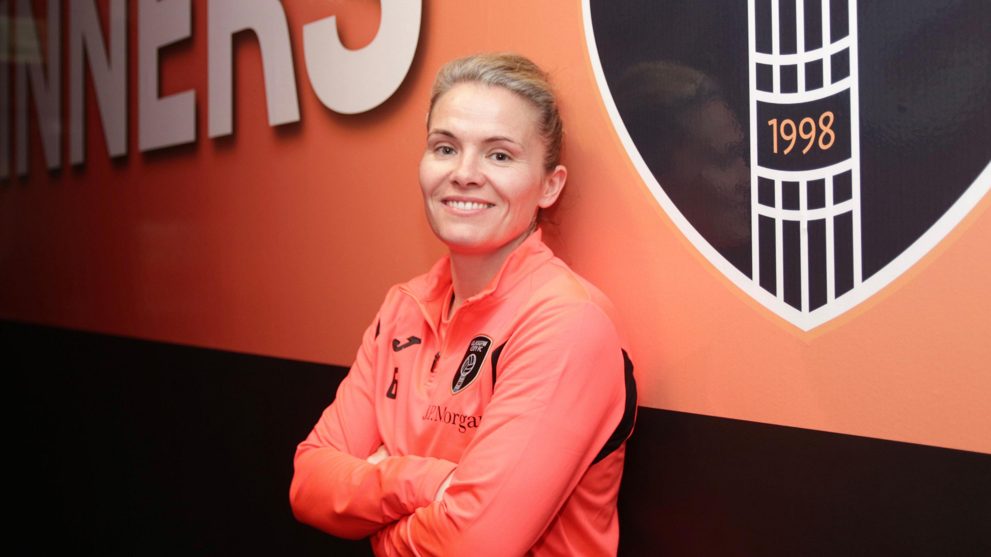 'Born winner' Love pens City extension - BBC Sport