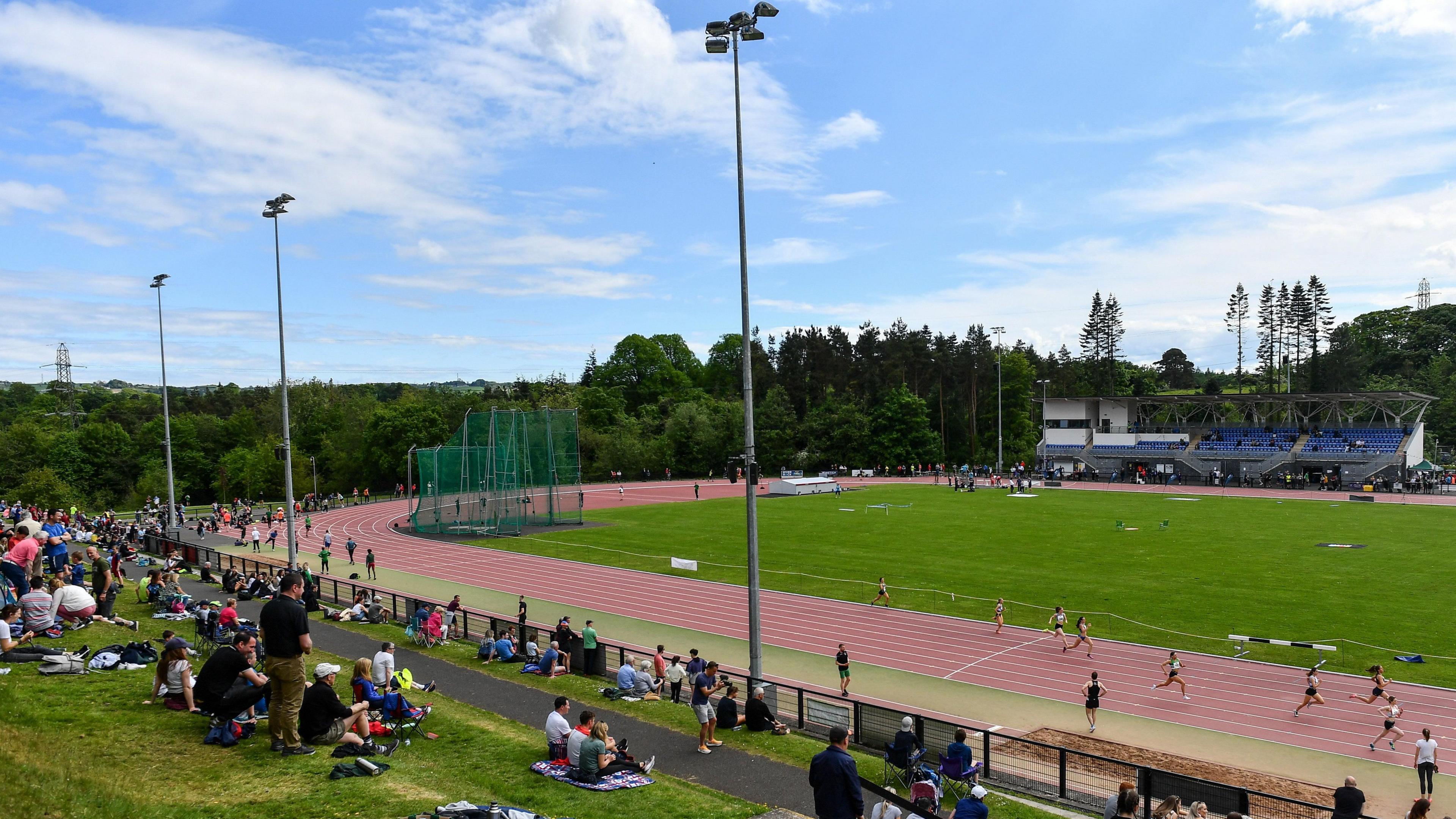 Sub four mile run in NI for first time in 25 years as five achieve feat ...
