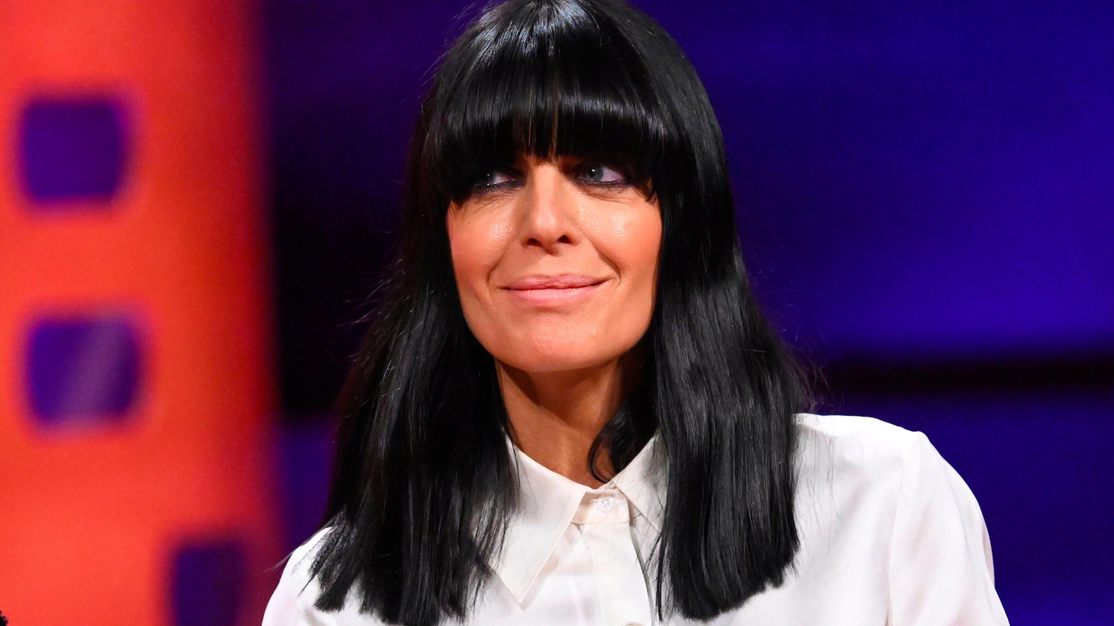 Claudia Winkleman to host new chat show on BBC One - BBC News