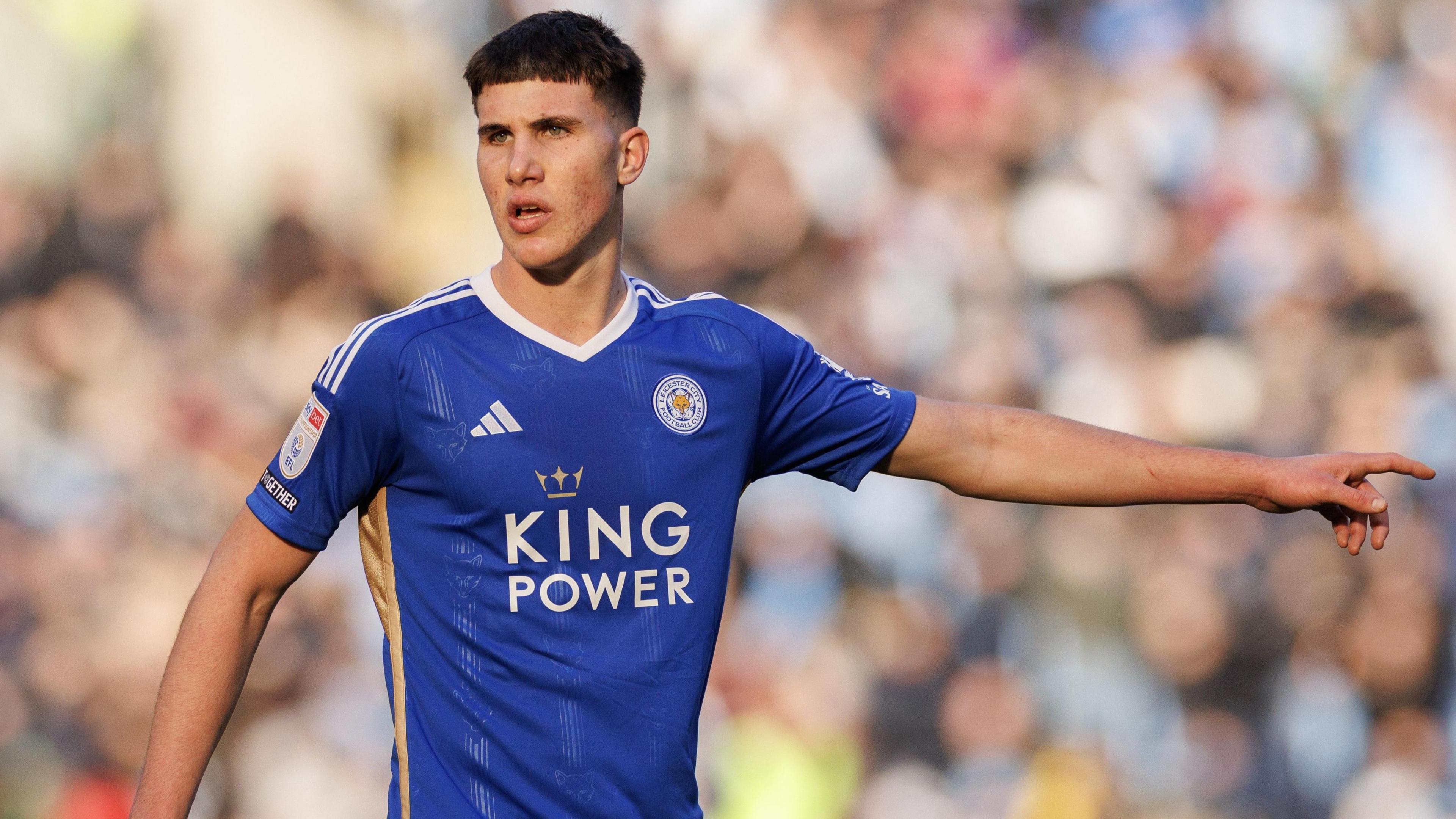 Chelsea recall Cesare Casadei from Leicester City loan - BBC Sport