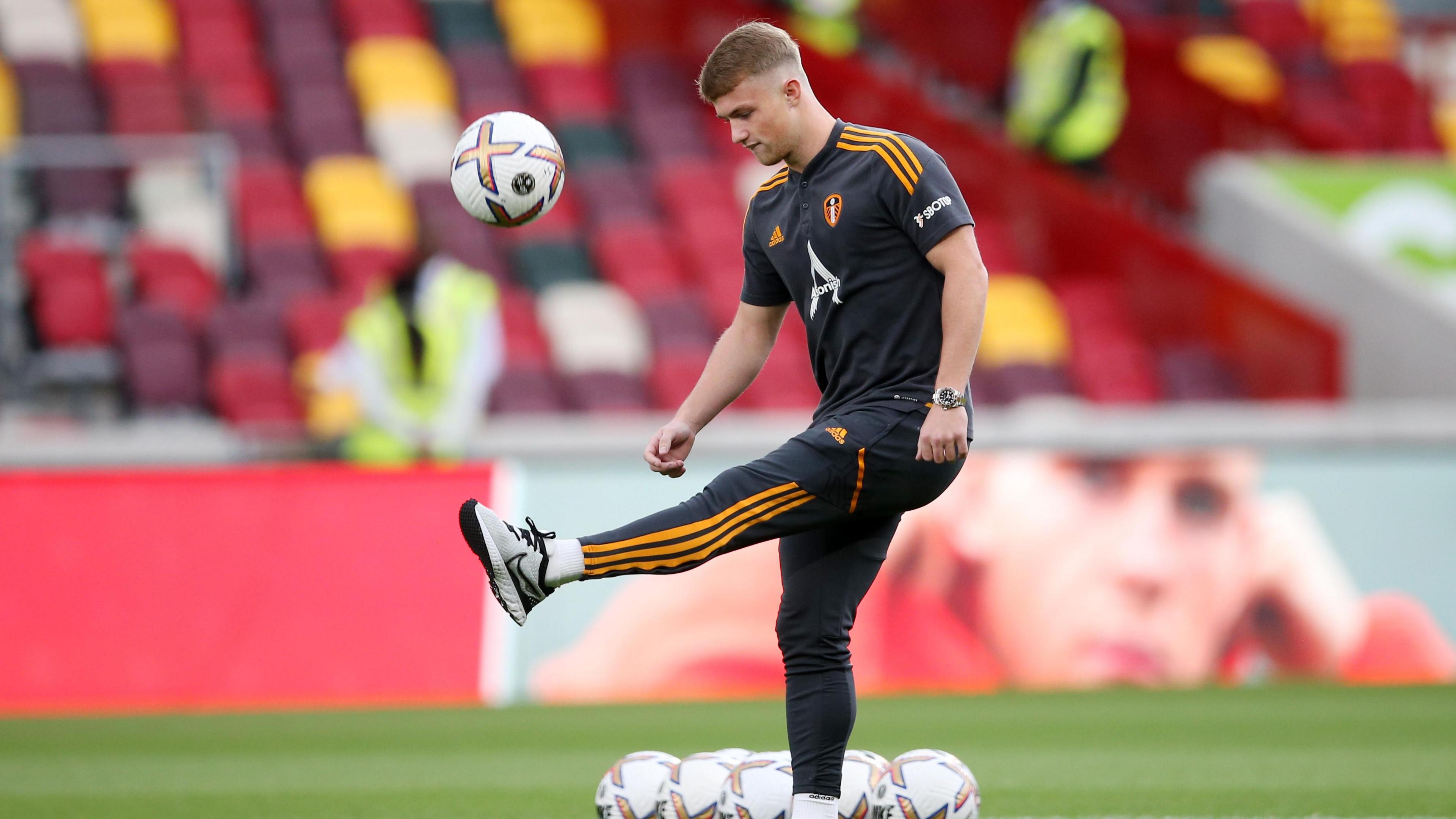 Leeds United: W﻿hat next for Gelhardt? - BBC Sport