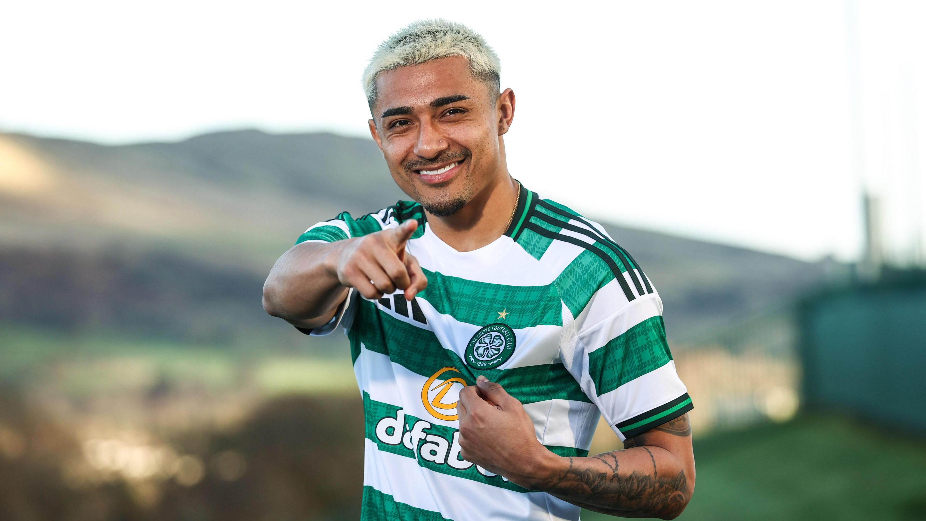 New signing Julian Araujo backs Celtic boss Wilfried Nancy to 'turn ...