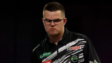 Meet the UK make-up artists that are dominating the scene now - BBC Three