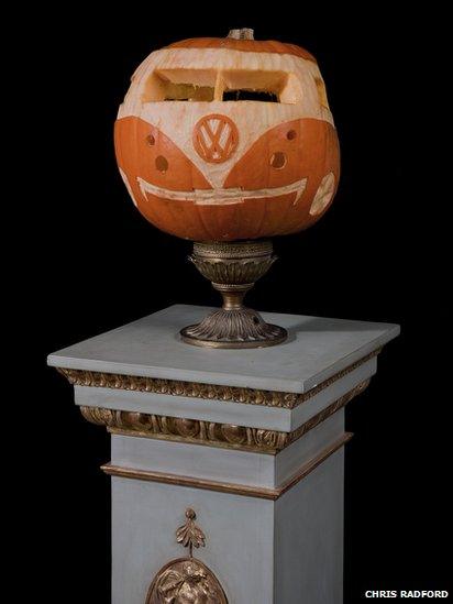 Your Halloween pictures - BBC News