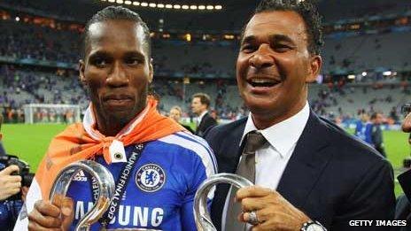 Ruud Gullit gets athletes close up with fans and sponsors - BBC News