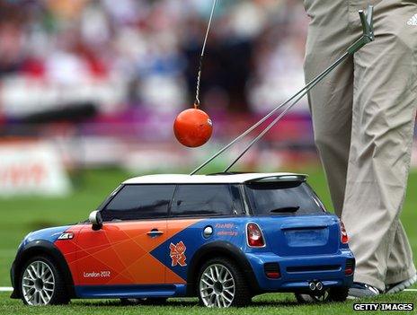 London Olympics diary: Quirky moments around the Games - BBC News