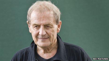 Why the fuss over Tony Harrison's poem V? - BBC News