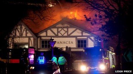 Fire at Alderley Edge Panacea celebrity restaurant 'suspicious' - BBC News