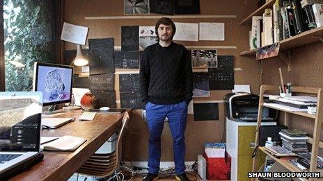 Science Museum opens art archive in Media Space - BBC News