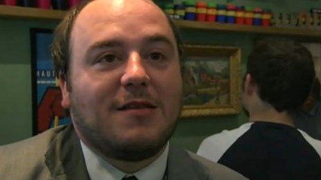 Reading 'van Gogh' painting authenticity questioned - BBC News