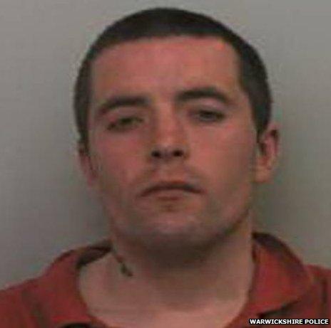 Ashley Dodd jailed over Nuneaton hoax child death calls - BBC News