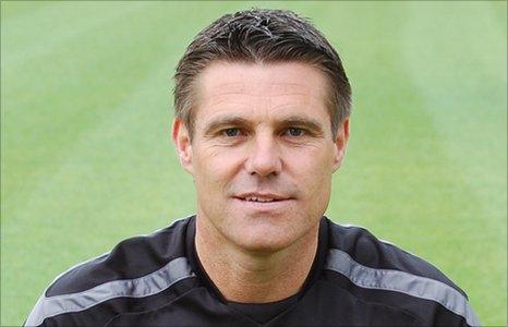 Steve Tilson and Lincoln City: A year to forget - BBC Sport