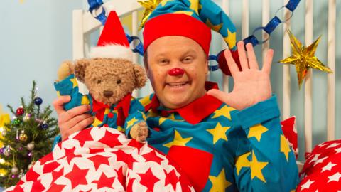 What is Christmas? Learn about the Advent and the birth of Jesus - CBeebies