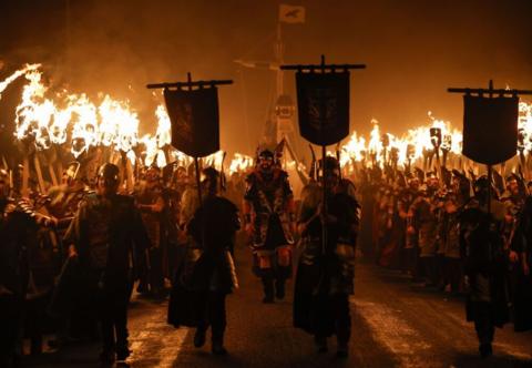 Up Helly Aa: Europe's biggest fire festival is held in Shetland - BBC News