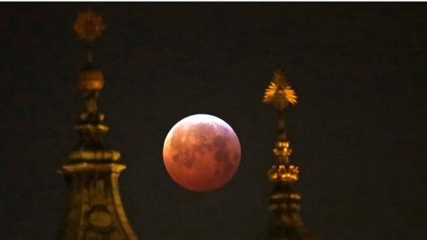 Blood moon: What is it? Why do they happen? When is the next one? - BBC ...