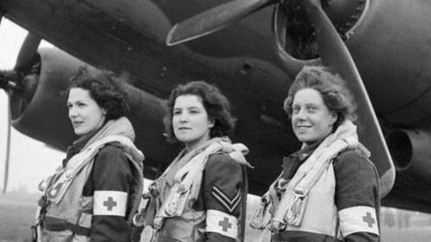 Flying Nightingales: Women who flew into WW2 battles celebrated - BBC News