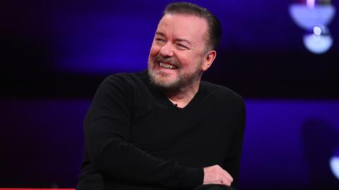Ewen MacIntosh: The Office actor dies aged 50 - BBC News
