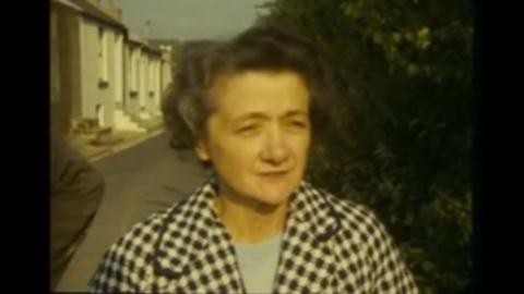 Cleddau Bridge disaster: 50th anniversary of fatal collapse - BBC News