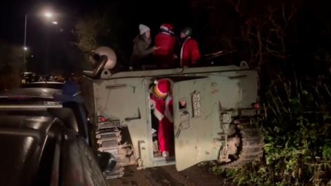 Mapperley: Santa's elf taken to hospital after being hit by car - BBC News