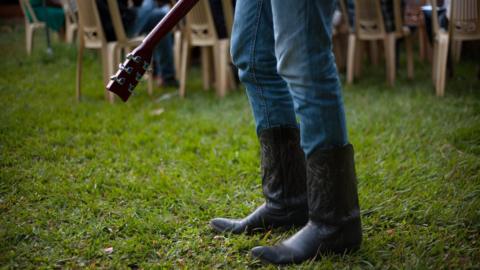 Identity 2016: The nation in love with country music - BBC News