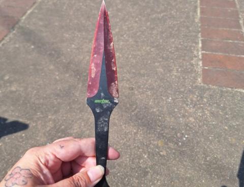 Nottingham woman told by police to bin knife found in garden - BBC News