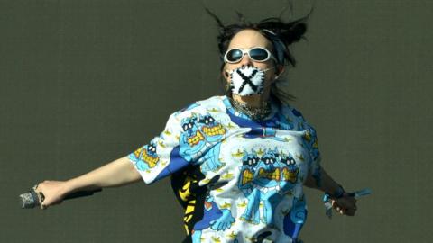 Coronavirus: Rock bands start selling face mask merchandise - BBC News