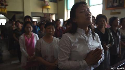 The decline of religion in the West - BBC News