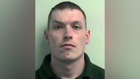 Gangland killer jailed for eight years for prison attacks - BBC News