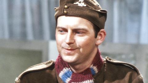 Ian Lavender: Dad's Army star dies aged 77 - BBC News