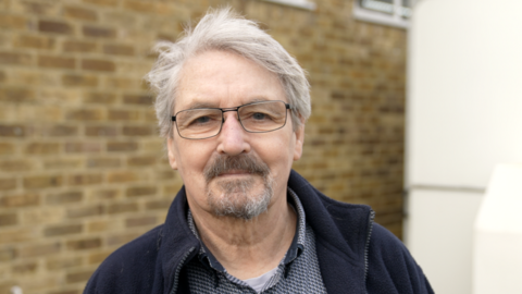 Migrants: How the community in Dover views Channel crossings - BBC News