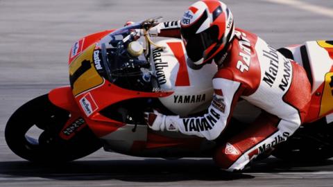Wayne Rainey: Paralysed champion back on racing bike after 30 years ...