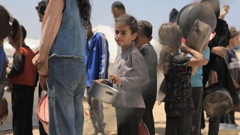 'The mood is changing': Israeli anger grows at conduct of war - BBC News